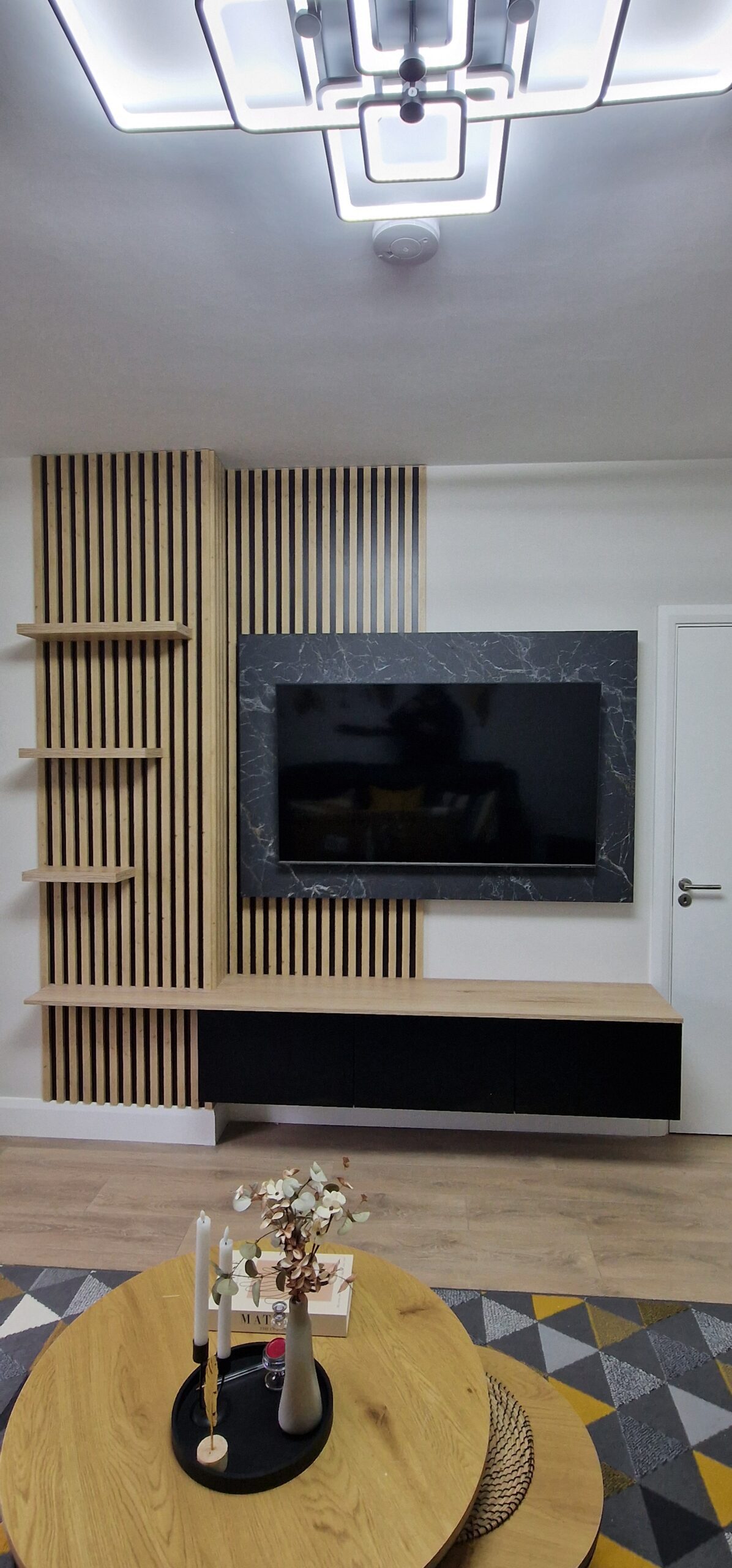Bespoke Feature Wall – Modern Slatted Design Black – FFurniture.ie